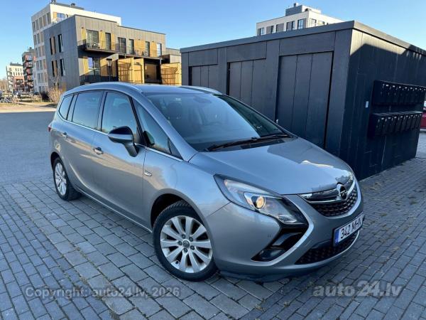 Pelēks Opel Zafira 2012 Tartu, ar dzinēja tilpumu 1.40 L un nobraukumu 211 tūkst. km par 4799 €, foto 1 vietnē AUTOMOTO.COM.LV