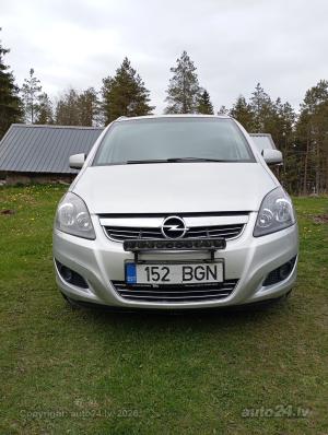 Pelēks Opel Zafira 2012 Tallina, ar dzinēja tilpumu 1.80 L un nobraukumu 201 tūkst. km par 1950 €, foto  vietnē AUTOMOTO.COM.LV