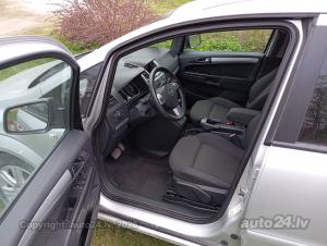 Pelēks Opel Zafira 2012 Tallina, ar dzinēja tilpumu 1.80 L un nobraukumu 201 tūkst. km par 1950 €, foto 9 vietnē AUTOMOTO.COM.LV
