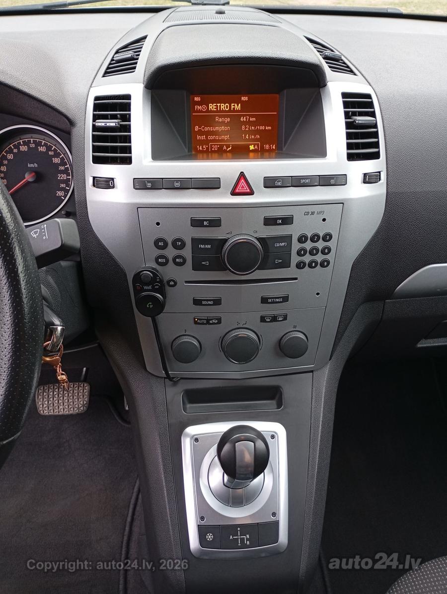 Pelēks Opel Zafira 2012 Tallina, ar dzinēja tilpumu 1.80 L un nobraukumu 201 tūkst. km par 1950 €, foto 15 vietnē AUTOMOTO.COM.LV
