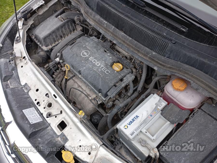Pelēks Opel Zafira 2012 Tallina, ar dzinēja tilpumu 1.80 L un nobraukumu 201 tūkst. km par 1950 €, foto 16 vietnē AUTOMOTO.COM.LV