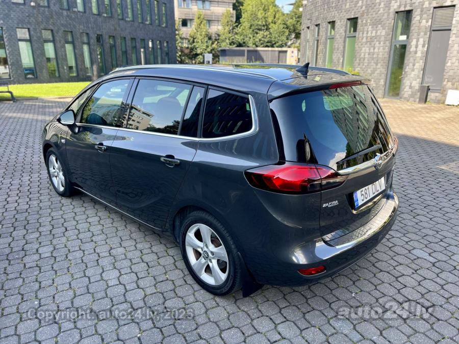 Pelēks Opel Zafira 2012 Tallina, ar dzinēja tilpumu 2.00 L un nobraukumu 181 tūkst. km par 6199 €, foto 5 vietnē AUTOMOTO.COM.LV