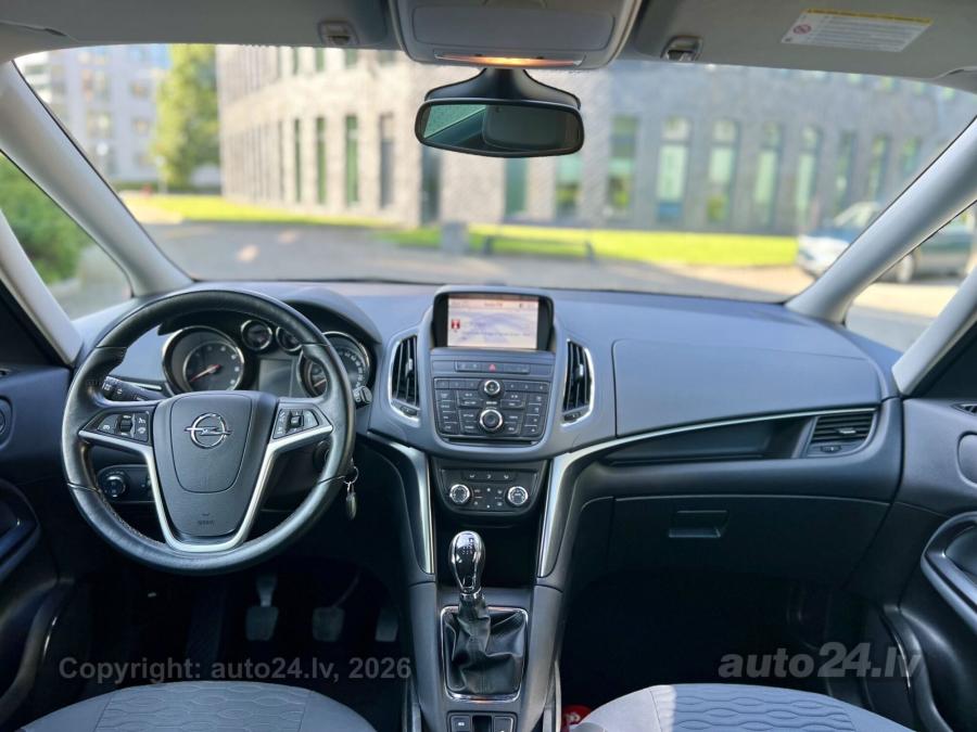 Pelēks Opel Zafira 2012 Tallina, ar dzinēja tilpumu 2.00 L un nobraukumu 181 tūkst. km par 6199 €, foto 15 vietnē AUTOMOTO.COM.LV