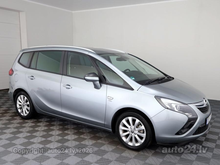 Pelēks Opel Zafira 2014 Tallina, ar dzinēja tilpumu 1.60 L un nobraukumu 276 tūkst. km par 3799 €, foto 1 vietnē AUTOMOTO.COM.LV
