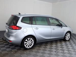 Pelēks Opel Zafira 2014 Tallina, ar dzinēja tilpumu 1.60 L un nobraukumu 276 tūkst. km par 3799 €, foto 4 vietnē AUTOMOTO.COM.LV
