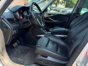 Pelēks Opel Zafira 2015 Rīga, ar dzinēja tilpumu 2.00 L un nobraukumu 212 tūkst. km par 5950 €, foto 8 vietnē AUTOMOTO.COM.LV