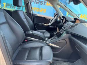 Pelēks Opel Zafira 2015 Rīga, ar dzinēja tilpumu 2.00 L un nobraukumu 212 tūkst. km par 5950 €, foto 13 vietnē AUTOMOTO.COM.LV