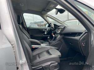 Pelēks Opel Zafira 2018 Tallina, ar dzinēja tilpumu 1.60 L un nobraukumu 166 tūkst. km par 9999 €, foto 12 vietnē AUTOMOTO.COM.LV