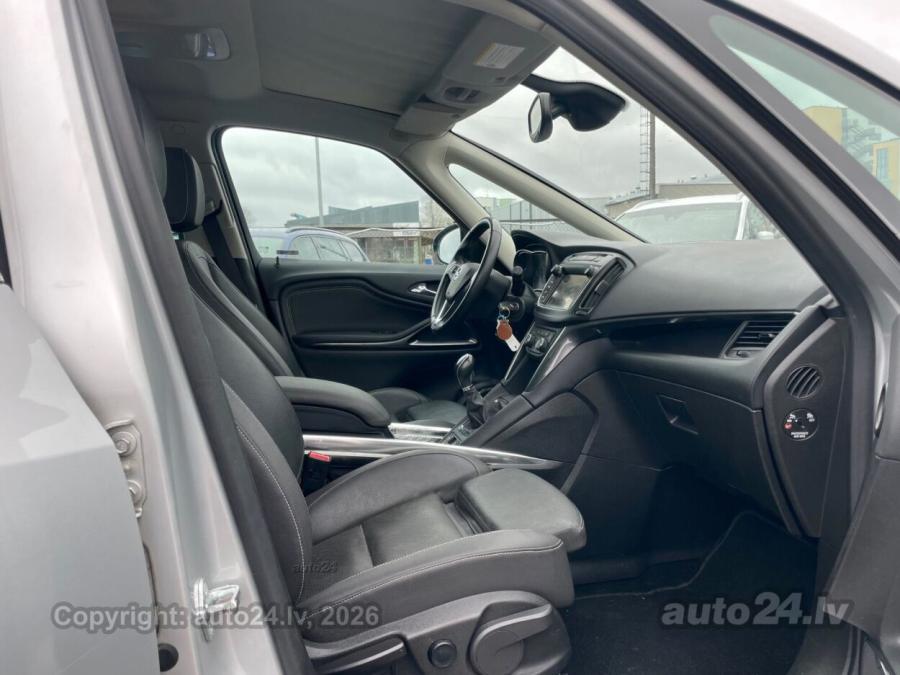 Pelēks Opel Zafira 2018 Tallina, ar dzinēja tilpumu 1.60 L un nobraukumu 166 tūkst. km par 9999 €, foto 12 vietnē AUTOMOTO.COM.LV