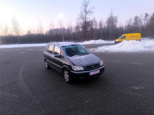 Opel Zafira 2002 in Kaunas, with an engine capacity of 1.60 L and mileage of 280 thousand km for 690 €, photo 7 on AUTOMOTO.COM.LV