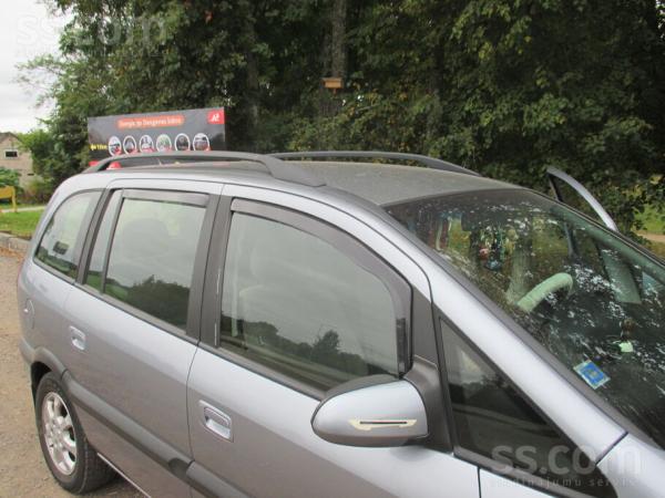Opel Zafira 2003 in Daugavpils, with an engine capacity of 2.00 L and mileage of 242 thousand km for 1750 €, photo 4 on AUTOMOTO.COM.LV