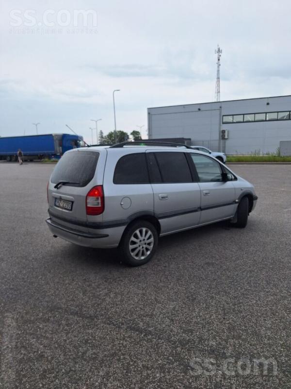 Opel Zafira 2003 in Limbazi, with an engine capacity of 2.20 L and mileage of 374 thousand km for 1100 €, photo 2 on AUTOMOTO.COM.LV
