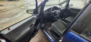 Opel Zafira 2003 in Vilkaviskis, with an engine capacity of 2.20 L and mileage of 263 thousand km for 550 €, photo 12 on AUTOMOTO.COM.LV