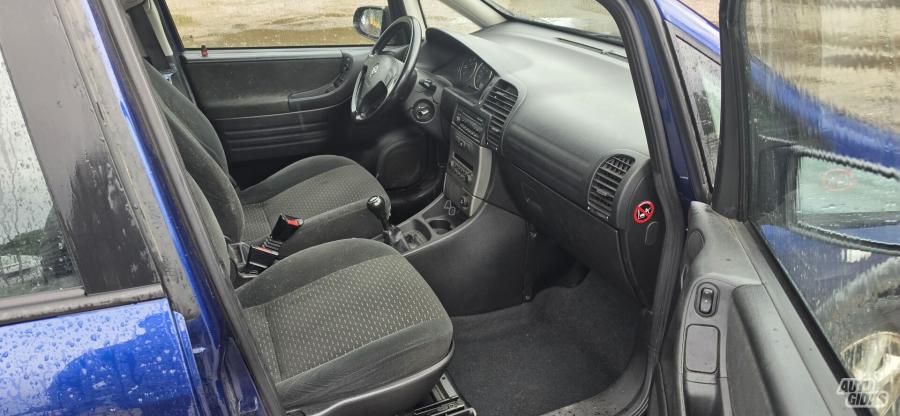 Opel Zafira 2003 in Vilkaviskis, with an engine capacity of 2.20 L and mileage of 263 thousand km for 550 €, photo 13 on AUTOMOTO.COM.LV