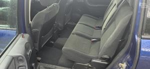 Opel Zafira 2003 in Vilkaviskis, with an engine capacity of 2.20 L and mileage of 263 thousand km for 550 €, photo 17 on AUTOMOTO.COM.LV