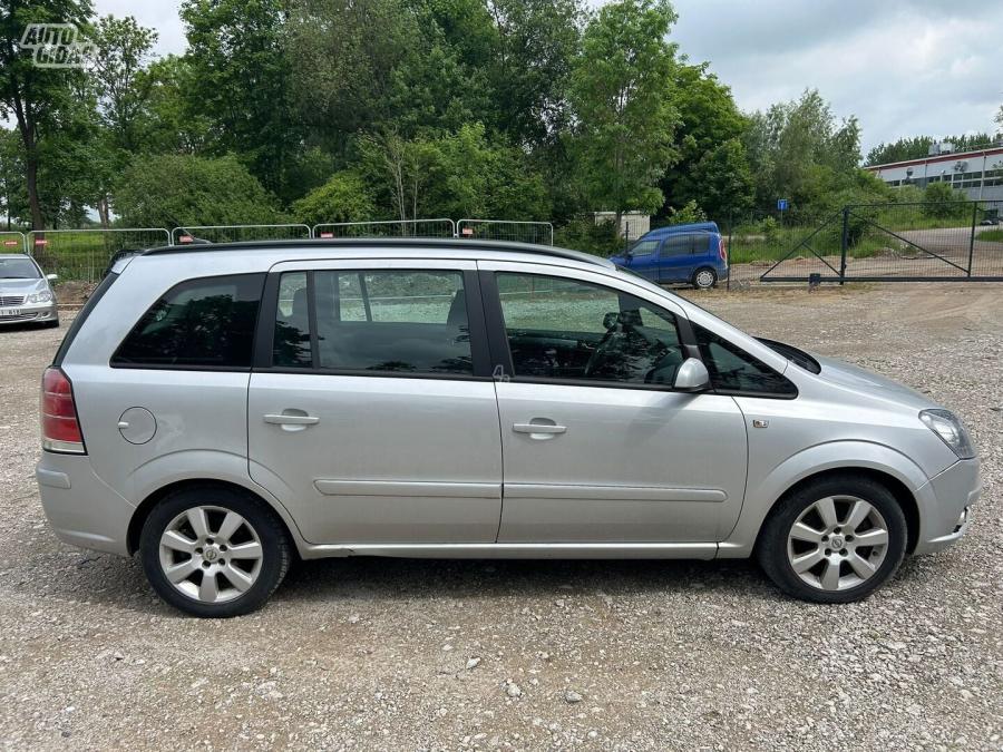 Opel Zafira 2006 in Klaipeda, with an engine capacity of 1.90 L and mileage of 340 thousand km for 1500 €, photo 3 on AUTOMOTO.COM.LV