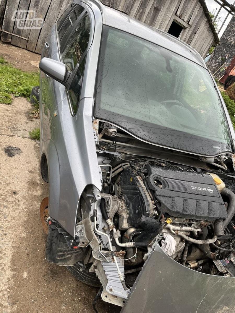 Opel Zafira 2006 Mažeikiai, ar dzinēja tilpumu 1.90 L un nobraukumu 322 tūkst. km par 350 €, foto 1 vietnē AUTOMOTO.COM.LV
