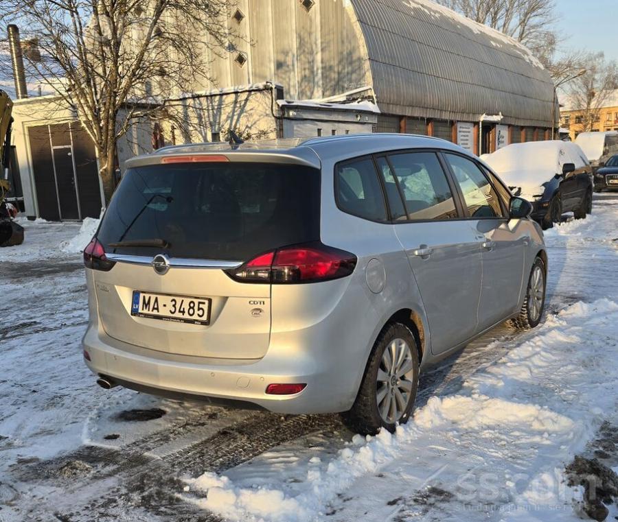 Opel Zafira 2015 Rīga, ar dzinēja tilpumu 2.00 L un nobraukumu 211 tūkst. km par 7950 €, foto 5 vietnē AUTOMOTO.COM.LV