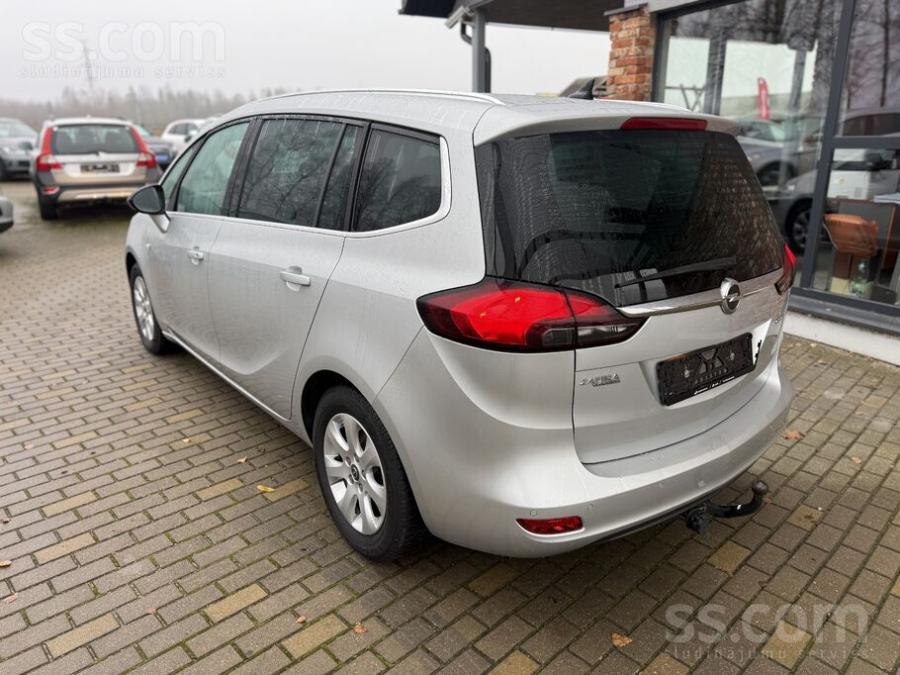 Opel Zafira 2015 Talsi, ar dzinēja tilpumu 1.60 L un nobraukumu 168 tūkst. km par 7870 €, foto 3 vietnē AUTOMOTO.COM.LV
