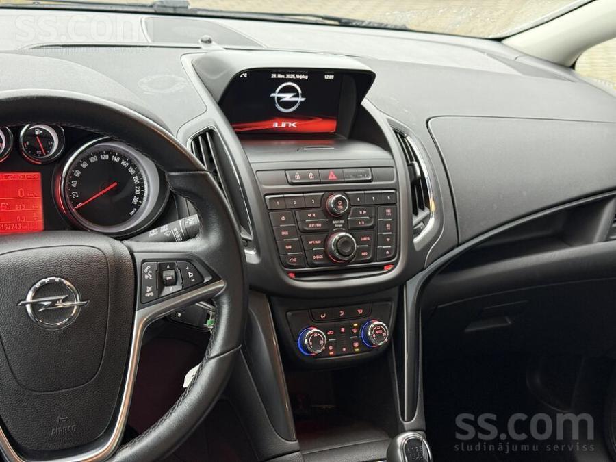 Opel Zafira 2015 Talsi, ar dzinēja tilpumu 1.60 L un nobraukumu 168 tūkst. km par 7870 €, foto 12 vietnē AUTOMOTO.COM.LV