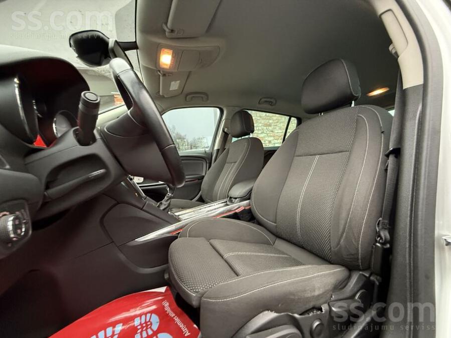 Opel Zafira 2015 Talsi, ar dzinēja tilpumu 1.60 L un nobraukumu 168 tūkst. km par 7870 €, foto 16 vietnē AUTOMOTO.COM.LV