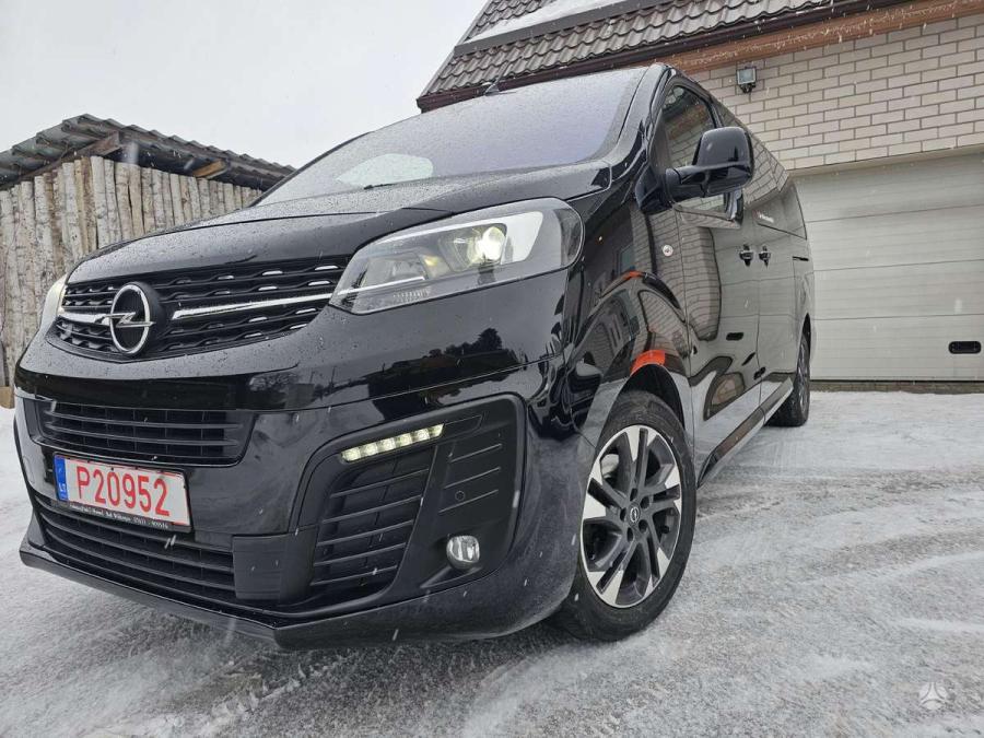Melns Opel Zafira Life 2022 Kauņa, ar dzinēja tilpumu 2.00 L un nobraukumu 202 tūkst. km par 18999 €, foto 14 vietnē AUTOMOTO.COM.LV