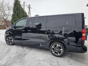 Melns Opel Zafira Life 2022 Kauņa, ar dzinēja tilpumu 2.00 L un nobraukumu 202 tūkst. km par 18999 €, foto 17 vietnē AUTOMOTO.COM.LV