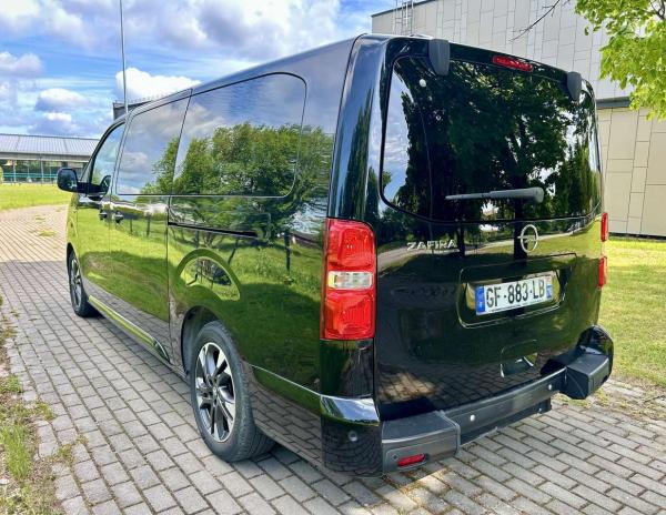 Черный Опель Zafira Life 2022 в Таураге, объемом двигателя 2.00 л и пробегом 186 тыс. км за 18700 €, фото 2 на AUTOMOTO.COM.LV