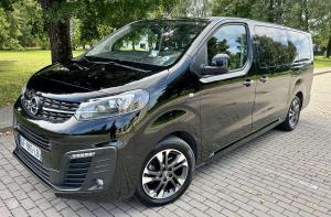 Melns Opel Zafira Life 2022 Tauragė, ar dzinēja tilpumu 2.00 L un nobraukumu 187 tūkst. km par 18200 €, foto  vietnē AUTOMOTO.COM.LV