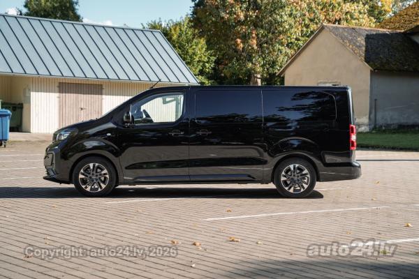 Black Opel Zafira Life 2025 in Jogeva, with an engine capacity of 2.00 L and mileage of 26 thousand km for 46900 €, photo 8 on AUTOMOTO.COM.LV