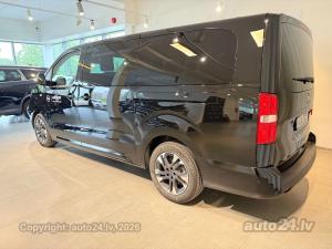 Melns Opel Zafira Life 2026 Tallina, ar dzinēja tilpumu 2.20 L un nobraukumu 5 tūkst. km par 47990 €, foto 7 vietnē AUTOMOTO.COM.LV