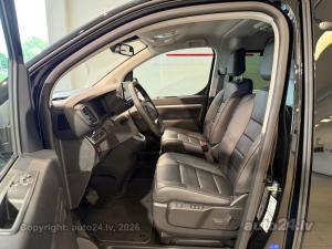 Melns Opel Zafira Life 2026 Tallina, ar dzinēja tilpumu 2.20 L un nobraukumu 5 tūkst. km par 47990 €, foto 8 vietnē AUTOMOTO.COM.LV
