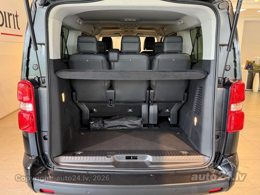 Melns Opel Zafira Life 2026 Tallina, ar dzinēja tilpumu 2.20 L un nobraukumu 5 tūkst. km par 47990 €, foto 14 vietnē AUTOMOTO.COM.LV