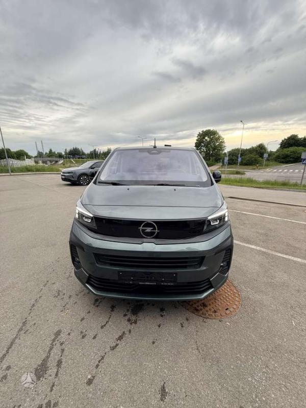 Зеленый Опель Zafira Life 2026 в Шяуляй, объемом двигателя 2.20 л и пробегом 0 тыс. км за 42850 €, фото 2 на AUTOMOTO.COM.LV