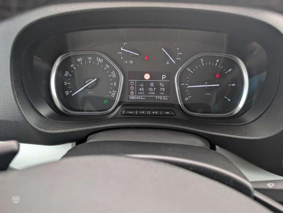 Серый Опель Zafira Life 2020 в Каунас, объемом двигателя 2.00 л и пробегом 80 тыс. км за 19950 €, фото 12 на AUTOMOTO.COM.LV