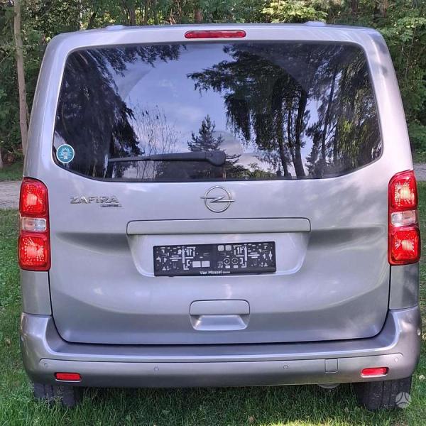 Pelēks Opel Zafira Life 2020 Utena, ar dzinēja tilpumu 1.50 L un nobraukumu 91 tūkst. km par 16600 €, foto 4 vietnē AUTOMOTO.COM.LV