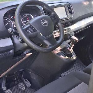 Pelēks Opel Zafira Life 2020 Utena, ar dzinēja tilpumu 1.50 L un nobraukumu 91 tūkst. km par 16600 €, foto 9 vietnē AUTOMOTO.COM.LV
