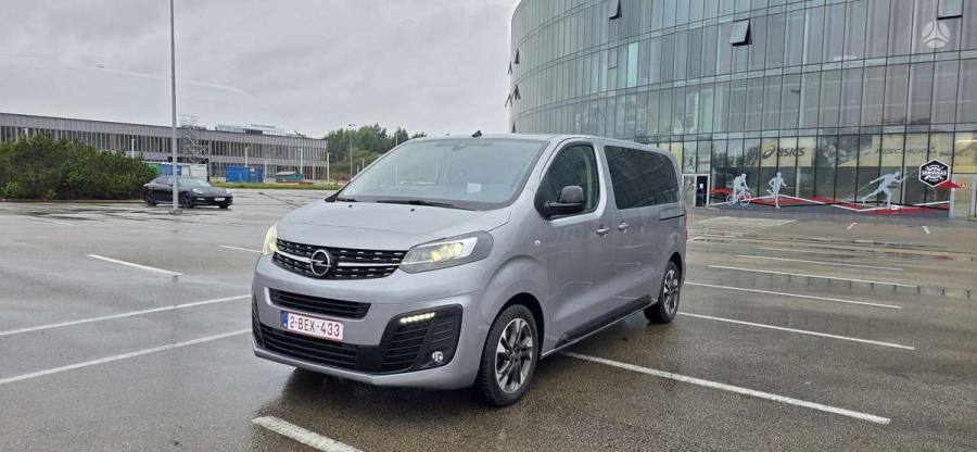 Серый Опель Zafira Life 2021 в Шяуляй, объемом двигателя 0.00 л и пробегом 223 тыс. км за 18200 €, фото 1 на AUTOMOTO.COM.LV