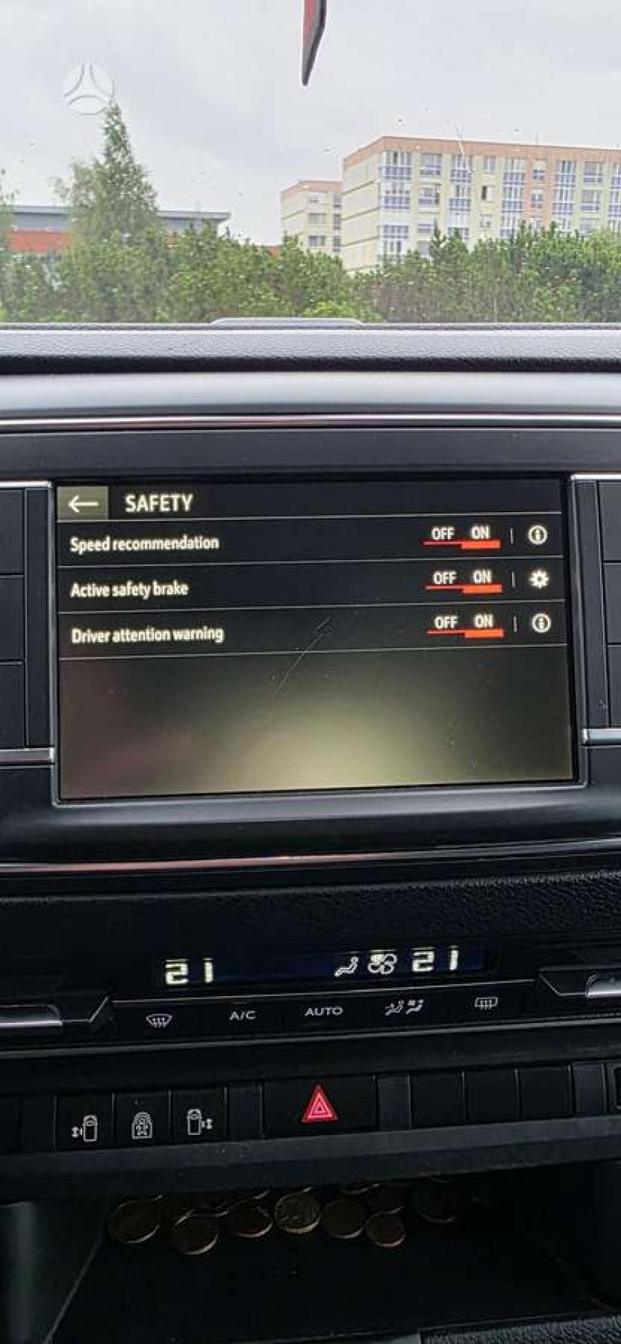 Серый Опель Zafira Life 2021 в Шяуляй, объемом двигателя 0.00 л и пробегом 223 тыс. км за 18200 €, фото 26 на AUTOMOTO.COM.LV