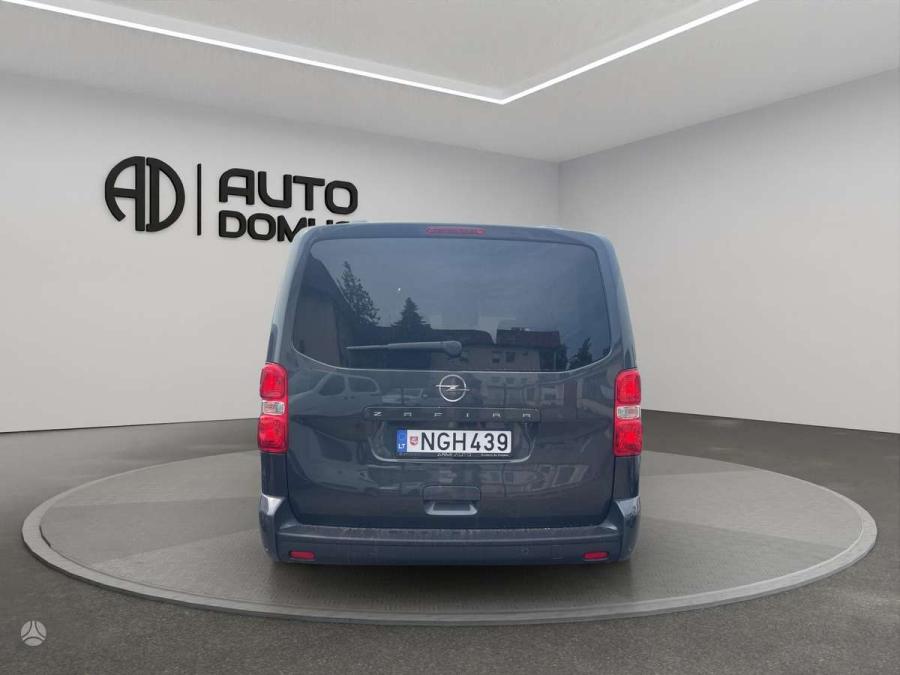 Серый Опель Zafira Life 2024 в Клайпеда, объемом двигателя 2.00 л и пробегом 50 тыс. км за 29887 €, фото 5 на AUTOMOTO.COM.LV