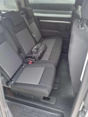 Grey Opel Zafira Life 2024 in Klaipeda, with an engine capacity of 2.00 L and mileage of 71 thousand km for 29887 €, photo 8 on AUTOMOTO.COM.LV