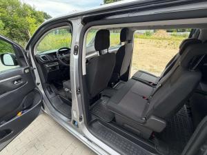 Pelēks Opel Zafira Life 2026 Rīga, ar dzinēja tilpumu 2.18 L un nobraukumu 11 tūkst. km par 36900 €, foto 14 vietnē AUTOMOTO.COM.LV