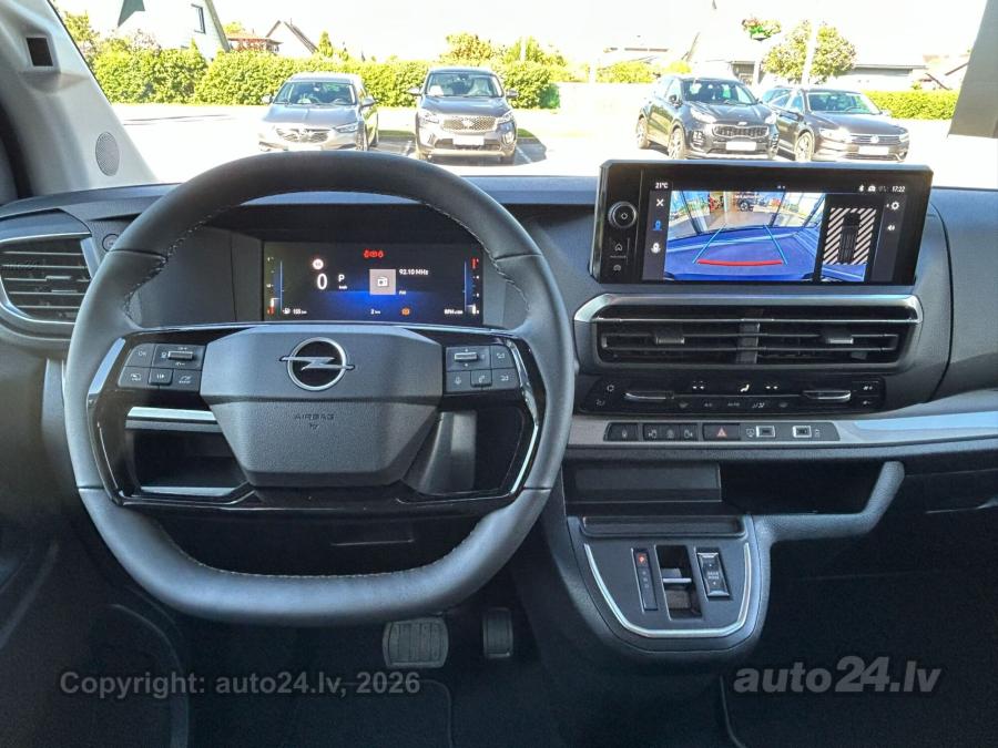 Pelēks Opel Zafira Life 2026 Rakvere, ar dzinēja tilpumu 2.20 L un nobraukumu 150 tūkst. km par 48990 €, foto 13 vietnē AUTOMOTO.COM.LV