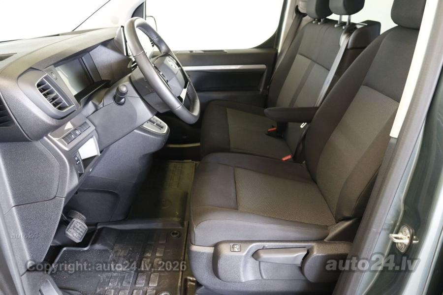Opel Zafira Life 2025 in Tallinn, with an engine capacity of 2.00 L and mileage of 45 thousand km for 34900 €, photo 12 on AUTOMOTO.COM.LV