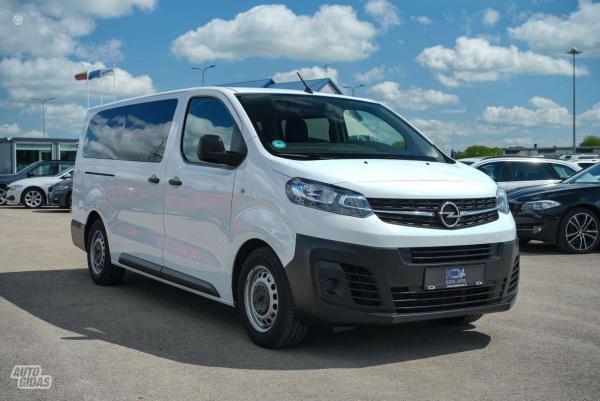 Белый Опель Zafira Life 2021 в Мариямполе, объемом двигателя 1.50 л и пробегом 196 тыс. км за 16950 €, фото 1 на AUTOMOTO.COM.LV