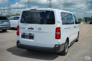 White Opel Zafira Life 2021 in Marijampole, with an engine capacity of 1.50 L and mileage of 196 thousand km for 16950 €, photo 10 on AUTOMOTO.COM.LV