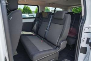 White Opel Zafira Life 2021 in Marijampole, with an engine capacity of 1.50 L and mileage of 196 thousand km for 16950 €, photo 19 on AUTOMOTO.COM.LV