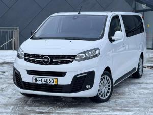 Balts Opel Zafira Life 2022 Jonava, ar dzinēja tilpumu 1.50 L un nobraukumu 230 tūkst. km par 18500 €, foto 2 vietnē AUTOMOTO.COM.LV