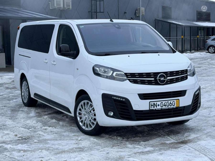 Balts Opel Zafira Life 2022 Jonava, ar dzinēja tilpumu 1.50 L un nobraukumu 230 tūkst. km par 18500 €, foto 12 vietnē AUTOMOTO.COM.LV