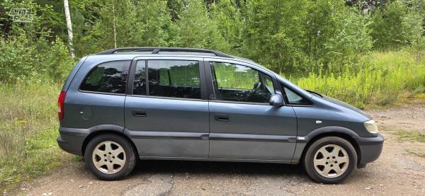 Opel Zafira 1999 in Vilnius, with an engine capacity of 1.80 L and mileage of 322 thousand km for 800 €, photo 5 on AUTOMOTO.COM.LV